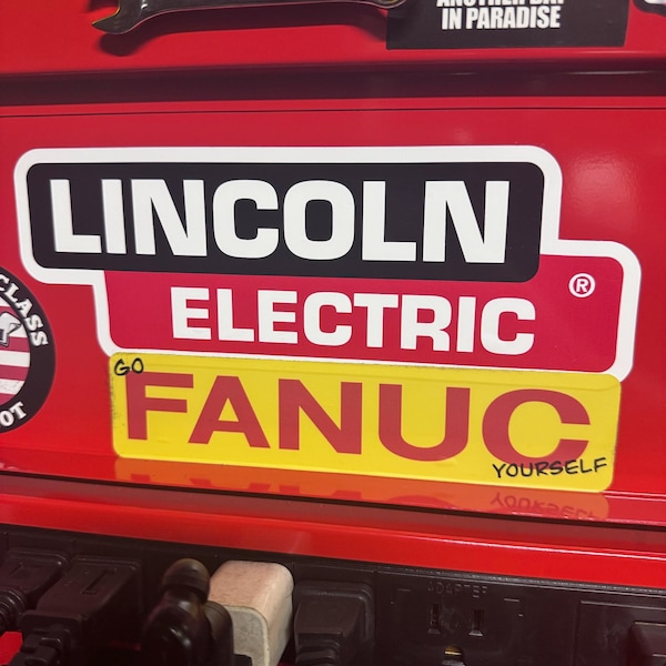 The Remote Float Helps Keep Track of Your TV Remote by Preventing It ...