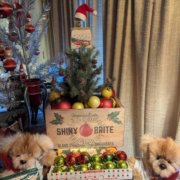 Shiny Brite Crate, Vintage Inspired Shiny Brite Crate, Christmas Gift ...