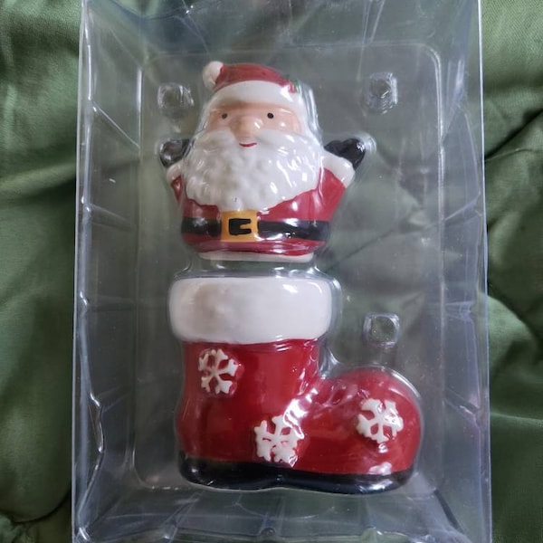 12 EA, Grinch, Grinchmas, Who-ville, Christmas, Great Gift, Grinch ...