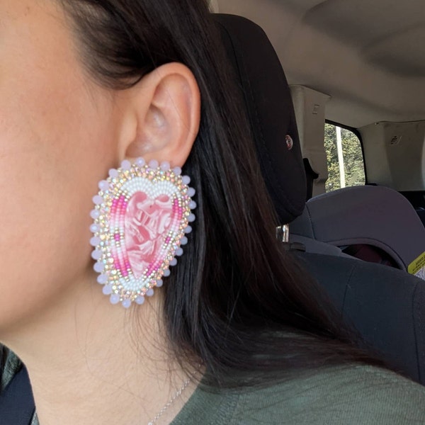 Handmade Beaded Popsocket, Earrings, and ID Badge - Etsy