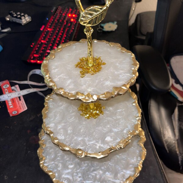 Pink and Pearl Resin Trays/resin Tiered Trays/pink Pearl Cupcake Holder ...