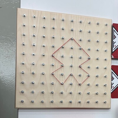 Geoboard, 5x5 Geoboard, Montessori Toddler Toys, Very Natural Wood ...