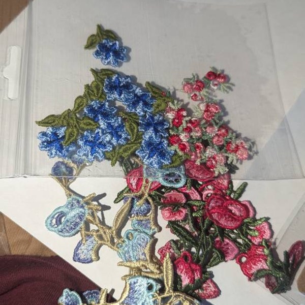 Venice Cursive Letter J White Iron-on Patch Applique for Craft ...