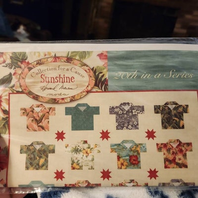 Classmate A Paper Pattern for a Great Folding Carry All for Sewing ...