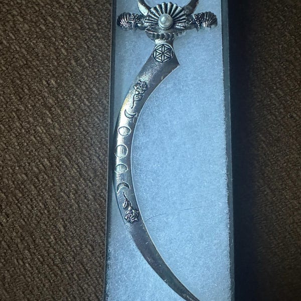 Goddess Lilith, Sigil of Lilith, Yule Tree Ornament, Witch Decor, Pagan ...