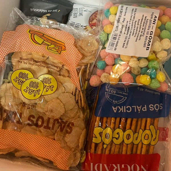 Hungarian Gift Snack Box, Original and Traditional Delicacies ...