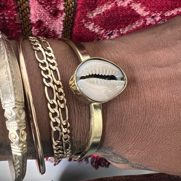 Cowrie Shell Bracelets ,african Brass and Cowrie Bracelets , Wholesale ...