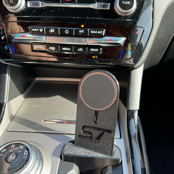 Magsafe® Wireless Charger / Phone Mount for 2020-2024 Ford® Explorer ST ...
