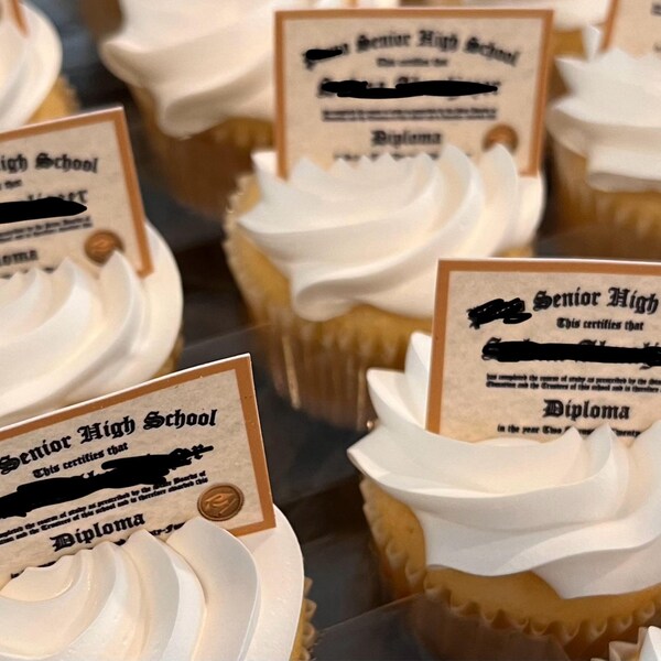 20 Gold Edible Graduation Diplomas Cupcake Toppers or Rice Crispy ...