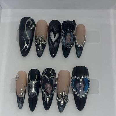 Stiletto White Emo/goth Iridescent Press on Nails With Silver Heart ...