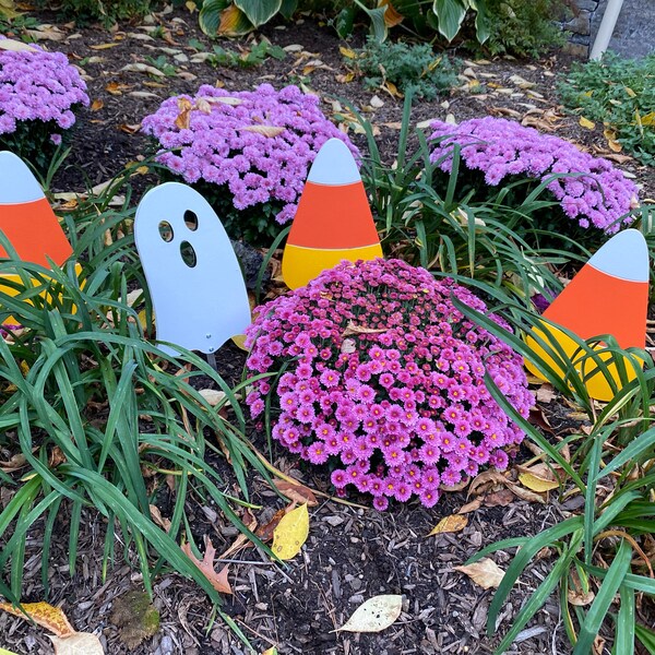 Candy Corn Set of 5 Halloween Wood Engraved Yard Art Fall Walkway Decor ...
