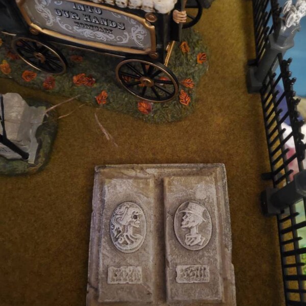 Set of 3 Distressed Miniature Tombstones , Cemetary - Etsy