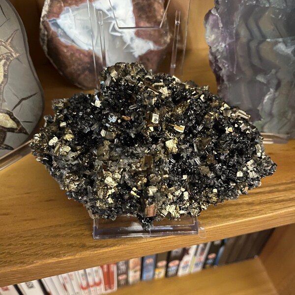 Wonderful Shiny Golden Pyrite Fools Gold Pyrite Gift Crystal Souvenir ...