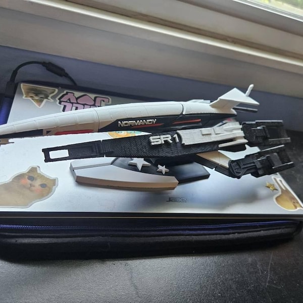 SSV Normandy SR-1 | Mass Effect | 3D Printed Custom Model Ship ...