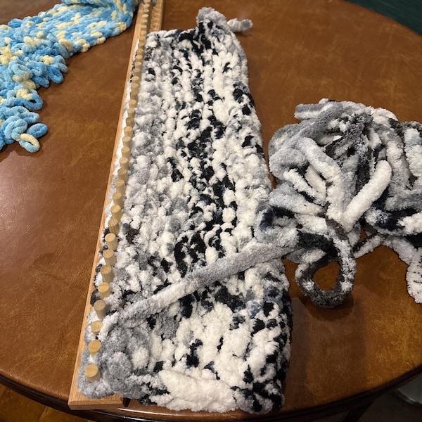 Loop Yarn Blanket Loom - Etsy