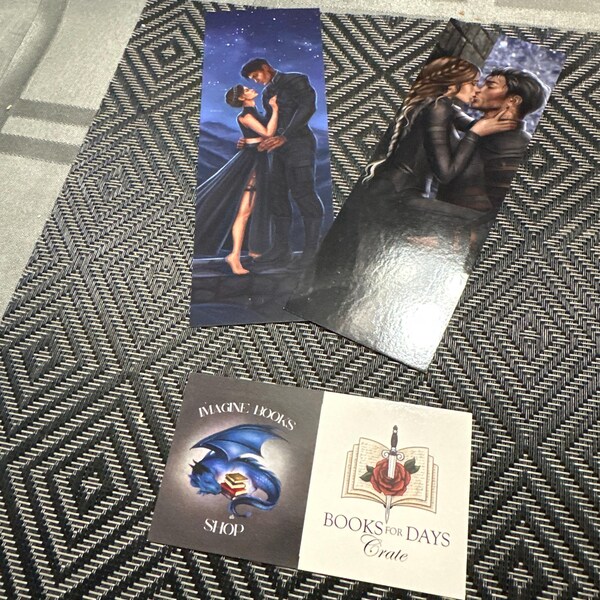 USA Violet and Liam: Fourth Wing - Etsy