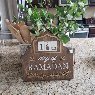 Ramadan Wood Calendar - Etsy
