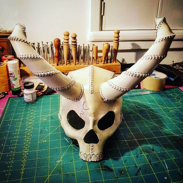 Skull Mask Leather Pattern PDF With Horns by Leatherhubpatterns - Etsy