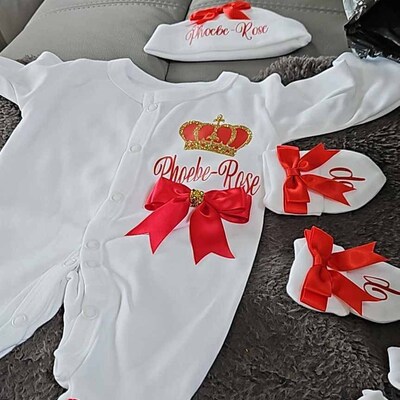 Newborn Baby Girl Homecoming Set, Sleepsuit/babygrow, Mitts, Hat ...
