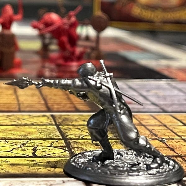 Human Female Priestess - 32mm - 75mm Scale Miniature - Hyborian Age D&D ...