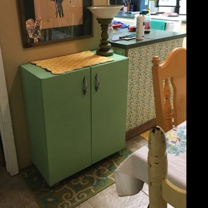 Jadeite Green Enamel Spray Paint - Etsy