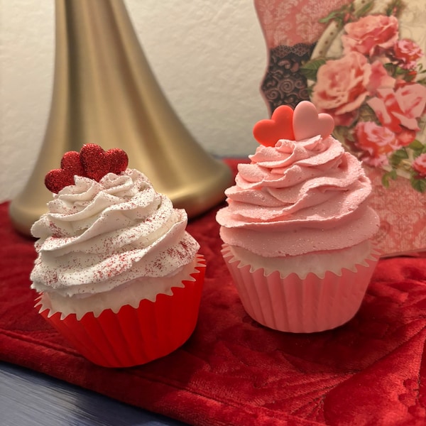 Fake Pink Valentine's Day Cupcakes, Valentine's Cupcakes, Valentine's ...