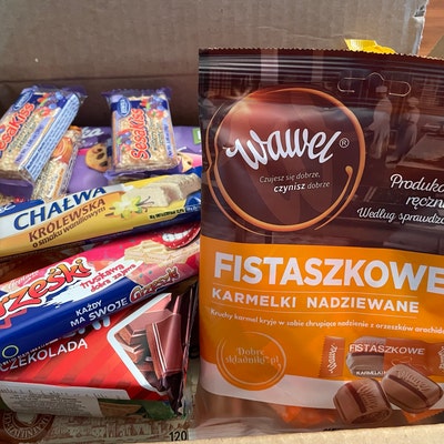 SWEET BOX taste of Poland Mini, Not Melting Edition , 5 Count, 2lbs ...