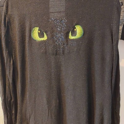 Dragon Eyes in the Dark Machine Embroidery Design dragon Eyes in the ...