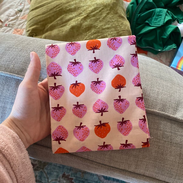 FQ Ruby Star Society Daydream in Smoke Metallic by Melody Miller Fabric ...