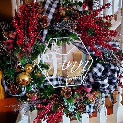 Personalized Wreath Sign, Custom Family Name Sign, Laser Cut Wood Door ...