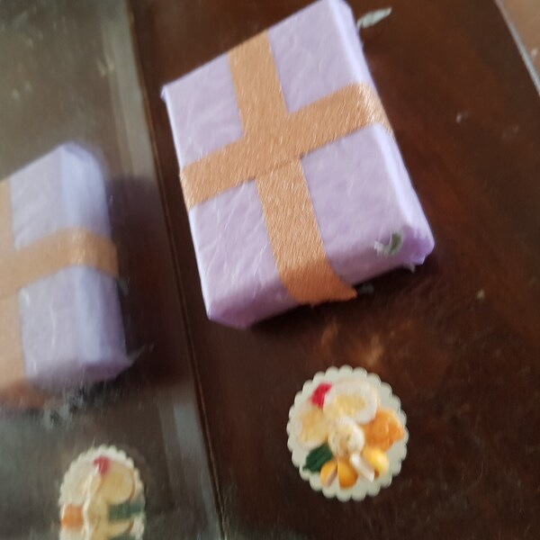 Miniature Red Velvet Cake - Miniature Cake - Dolls House Miniature Food ...