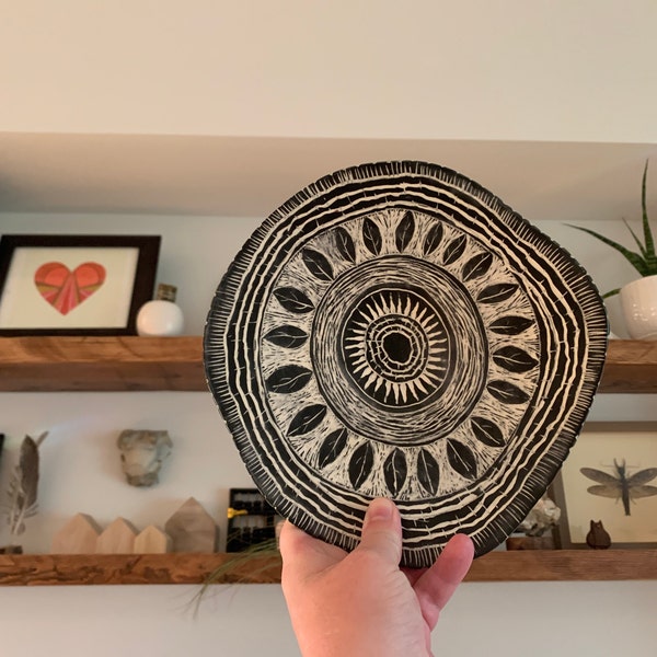 Sgraffito Bowl With Three Big Poppies and New Poppy Buds - Etsy