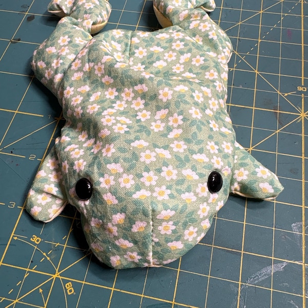 Frog Sewing Pattern, Easy Frog Sewing Pdf Patterns, Stuffed Frog Plush ...
