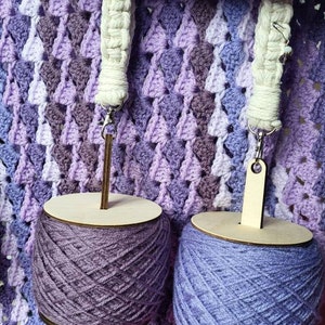 Mitten / Fingerless Gloves Prop Display Card, Laser Cut, Wooden ...