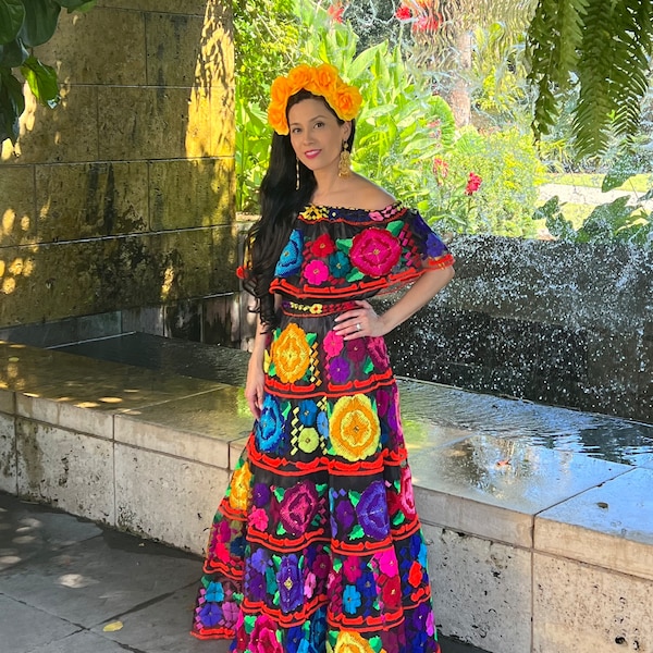 Traditional Chiapas Mexican Dress. Ideal Dress for Folkloric Dance, Quinceañeras and Events ...