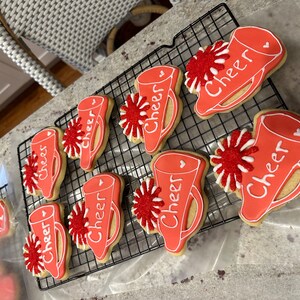 Cheer Megaphone & Pompom Cookie Cutter - Etsy