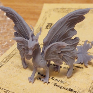 Eel Hydra and Eel Drakes 3 Poses the Great Tide by Lord | Etsy