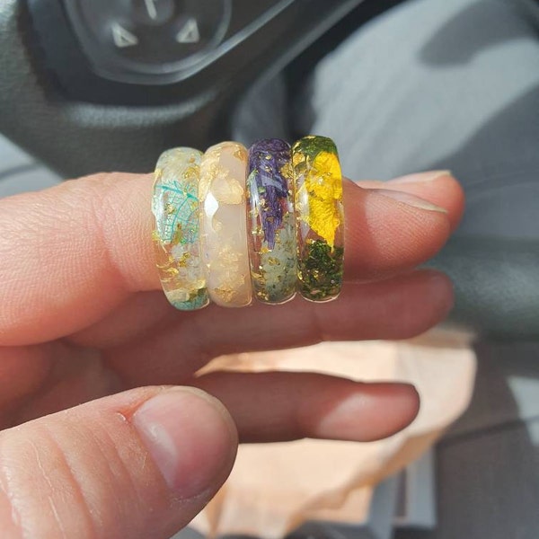 Pressed Flower Ring, Botanical Ring, Yellow Flower Ring, Green Plant ...