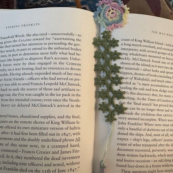 Simple Tatted Bookmark (gray) - Etsy