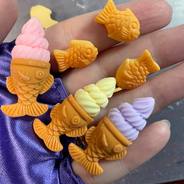 3 Big Pastel Taiyaki Goldfish Fish Cracker Soft Serve Ice Cream Cone ...