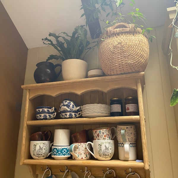 S59 Timber Cottage Shelf | Traditional Shelf | Traditionally Crafted ...