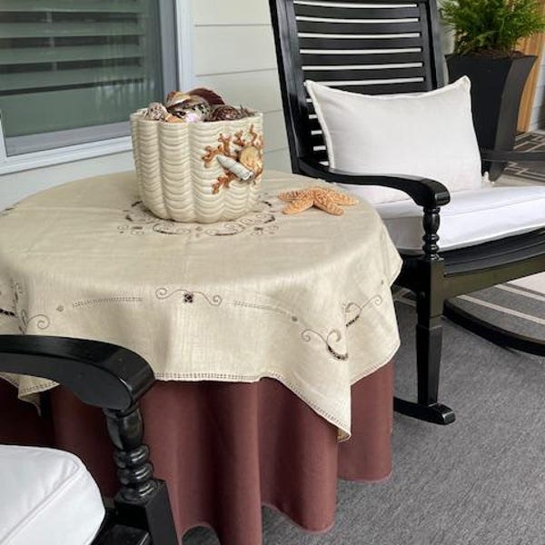 Woman's Profile Filet Crochet Panel, Antimacassar, or Tea Tray Cloth ...