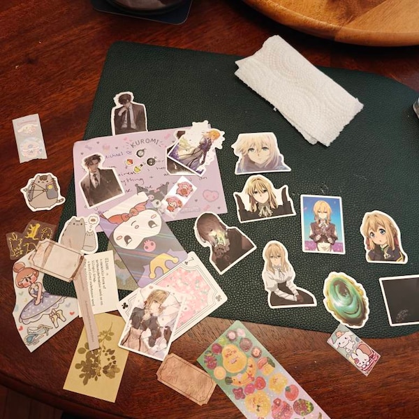 8 Random Kaiju No. 8 Stickers - Etsy