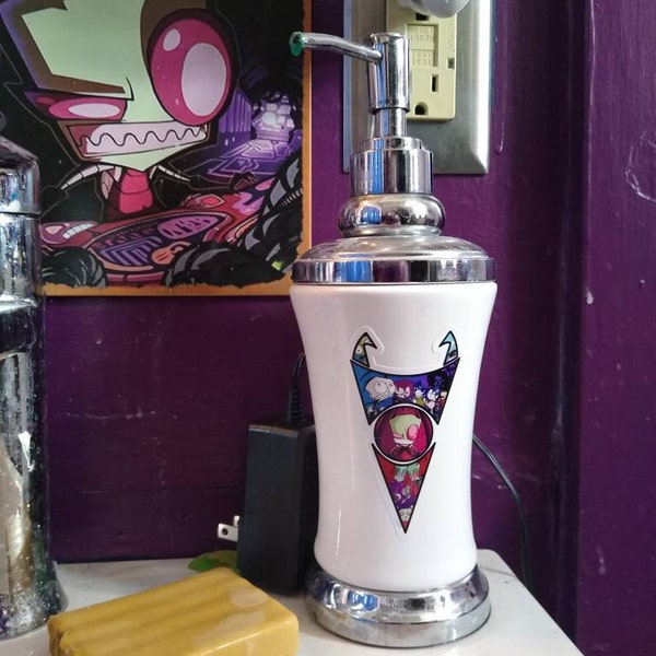 Invader Zim Cast Sticker - Zim, Dib, Gir, Gaz, Tallests, Skoodge, Tak ...