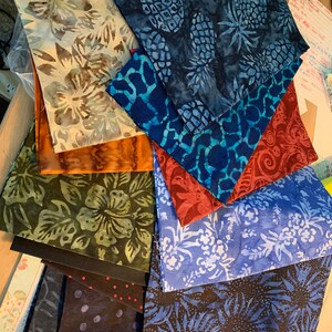 NEW MOON RISING Table Runner & Wall Quilt Pattern Tiger Lily | Etsy