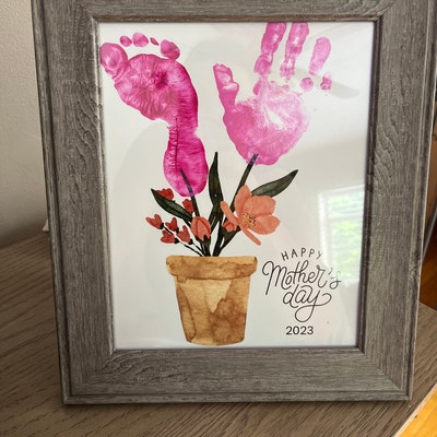 Flower Handprint Craft Art, Printable for Mom or Grandma Handprint ...
