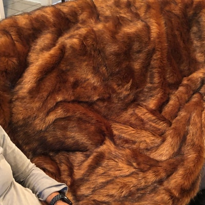 Raynard Faux Fur Throw, Fake Fur Blanket for Bed or Sofa With Brown ...