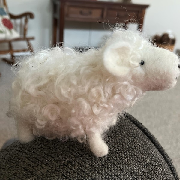 Sheep Needle Felting Kit for Beginners - DIY Wool Craft Kit - Perfect ...