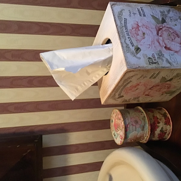 Belle Jardiniere Tissue Box Cover, Whitewashed Wood, Decoupage, Paris ...