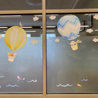 Hot Air Balloon With Badger Wall Decal for Nurseries, Peel and Stick ...